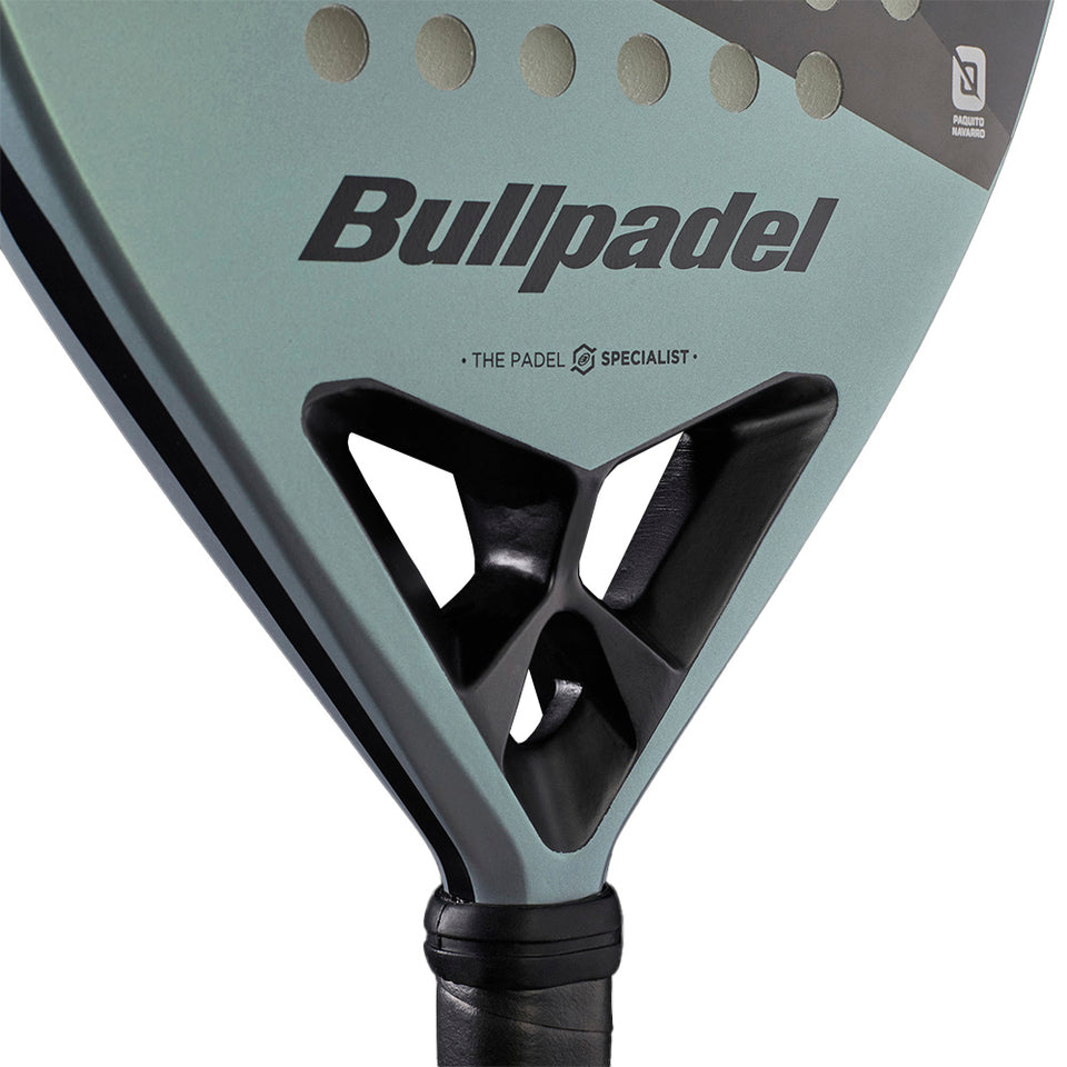 Bullpadel HACK Junior 2026 Paquito Navarro Versatile Paddle – Padel Market